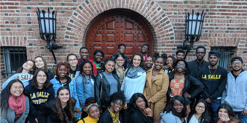 New Explorers live and learn together in LLCs - La Salle University