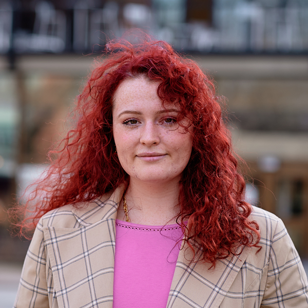 For multilingual first-gen student, success speaks for itself - La ...