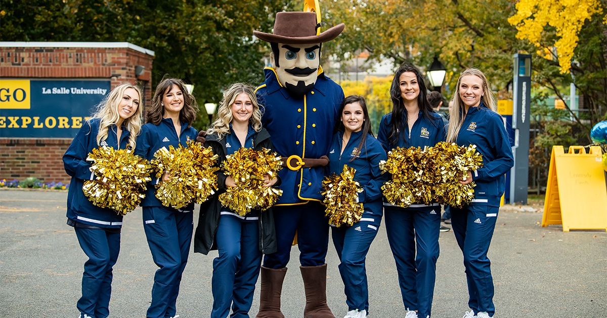 Block party for Homecoming and Family Weekend 2022 - La Salle University